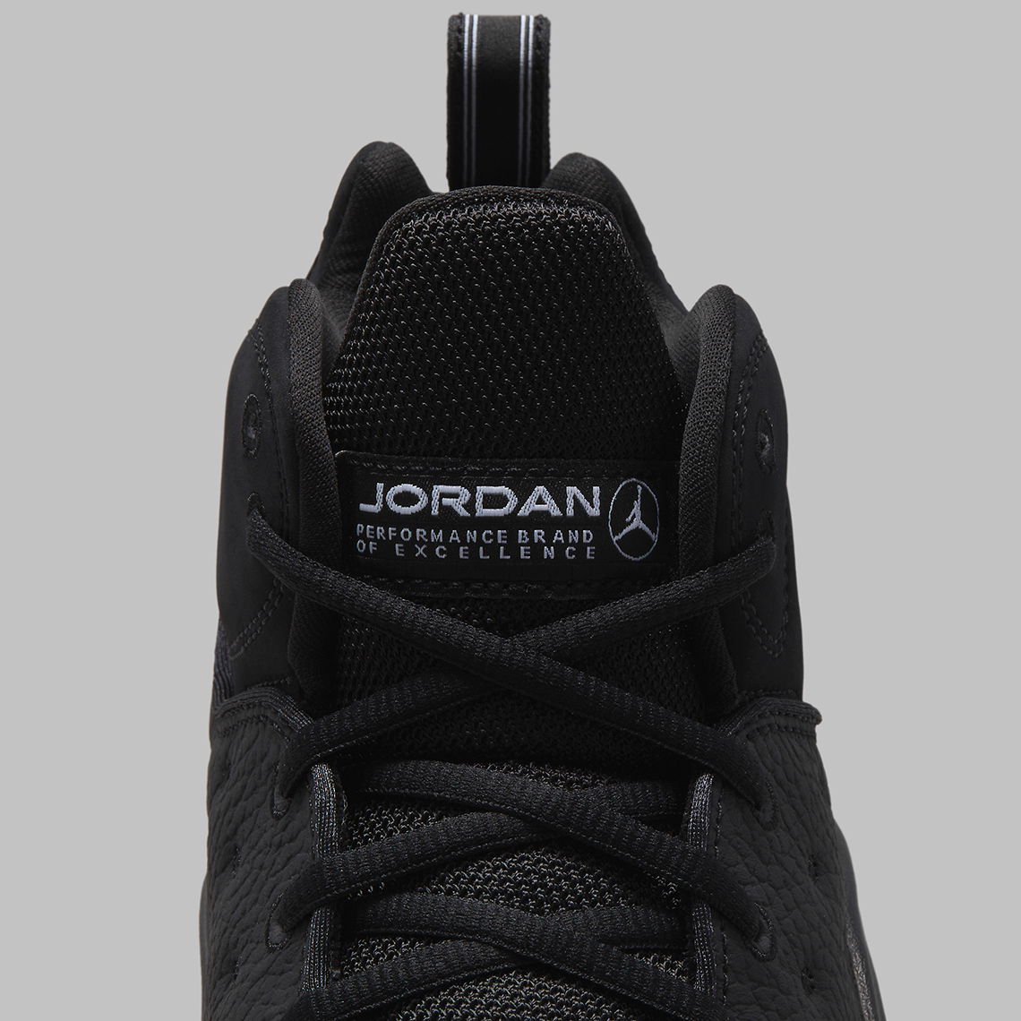 Jordan Jumpman Team II "Black Cat" 819175-001 | SneakerNews.com