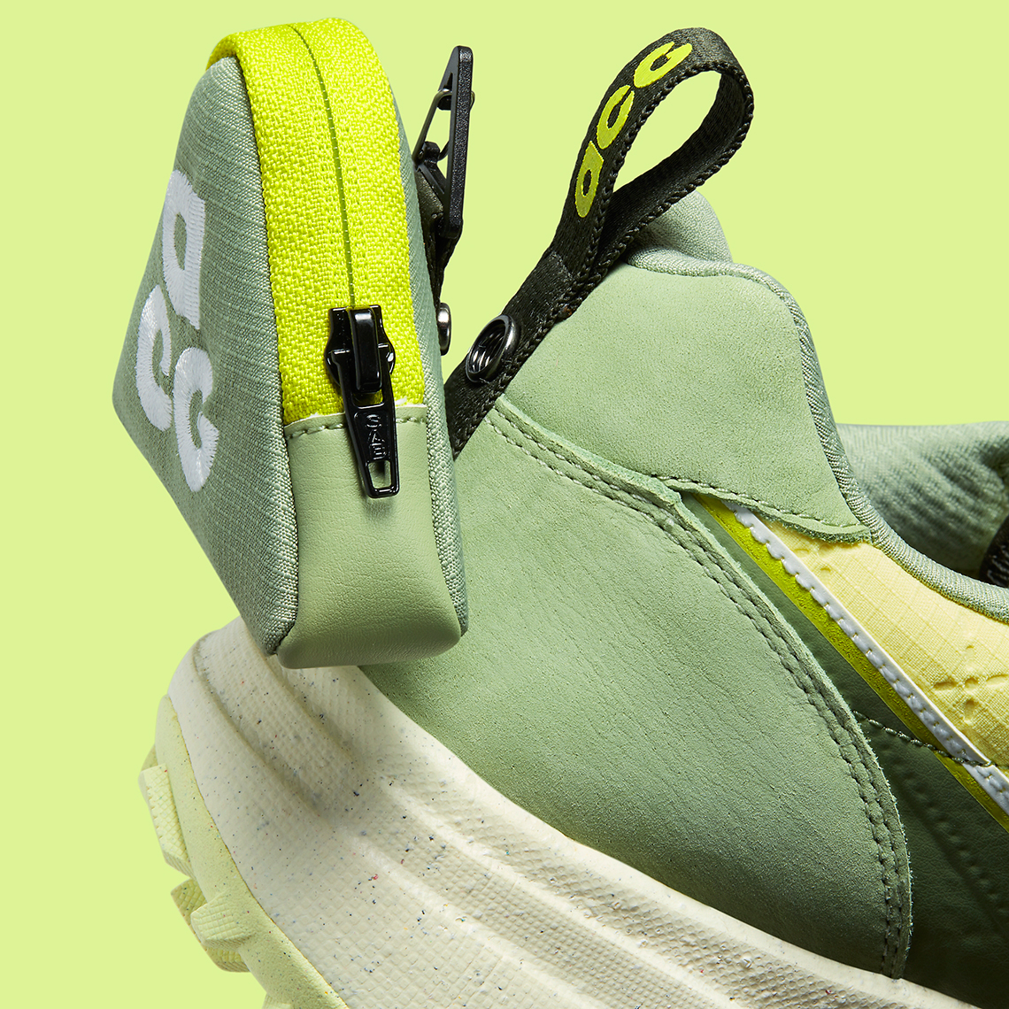 Nike ACG Lowcate Green Stow Pocket | SneakerNews.com