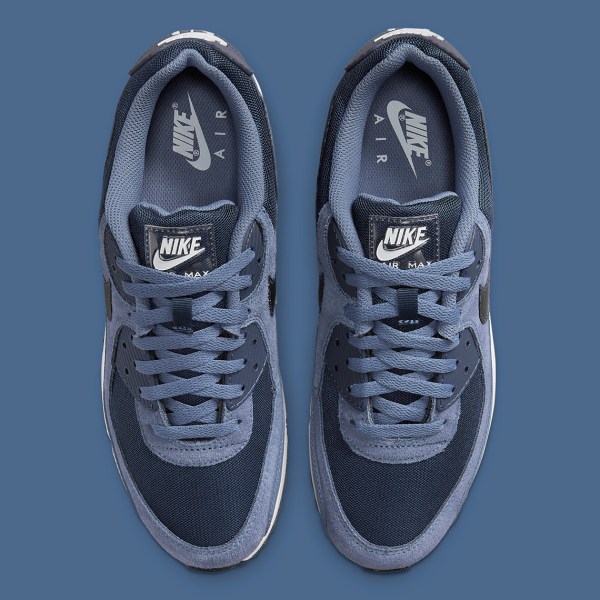Nike Air Max 90 "Diffused Blue" FD0664-400 | SneakerNews.com