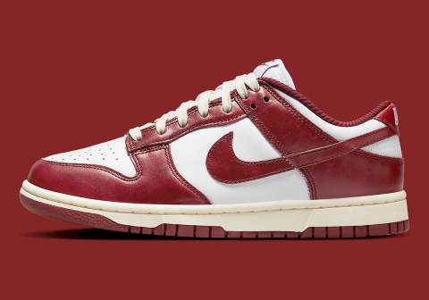 Nike Dunk Low Vintage "Team Red" | SneakerNews.com