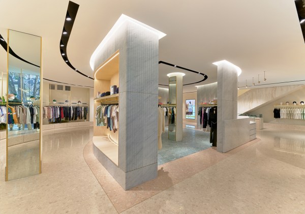 KITH Miami Design District Store Opening | SneakerNews.com