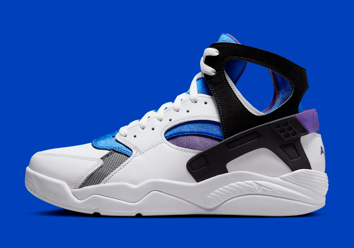 Nike Air Flight Huarache OG 2023 Retro FD0183-101 | SneakerNews.com