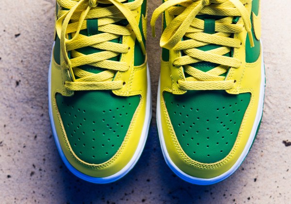 Nike Dunk Low Reverse Brazil DV0833-300 Store List | SneakerNews.com