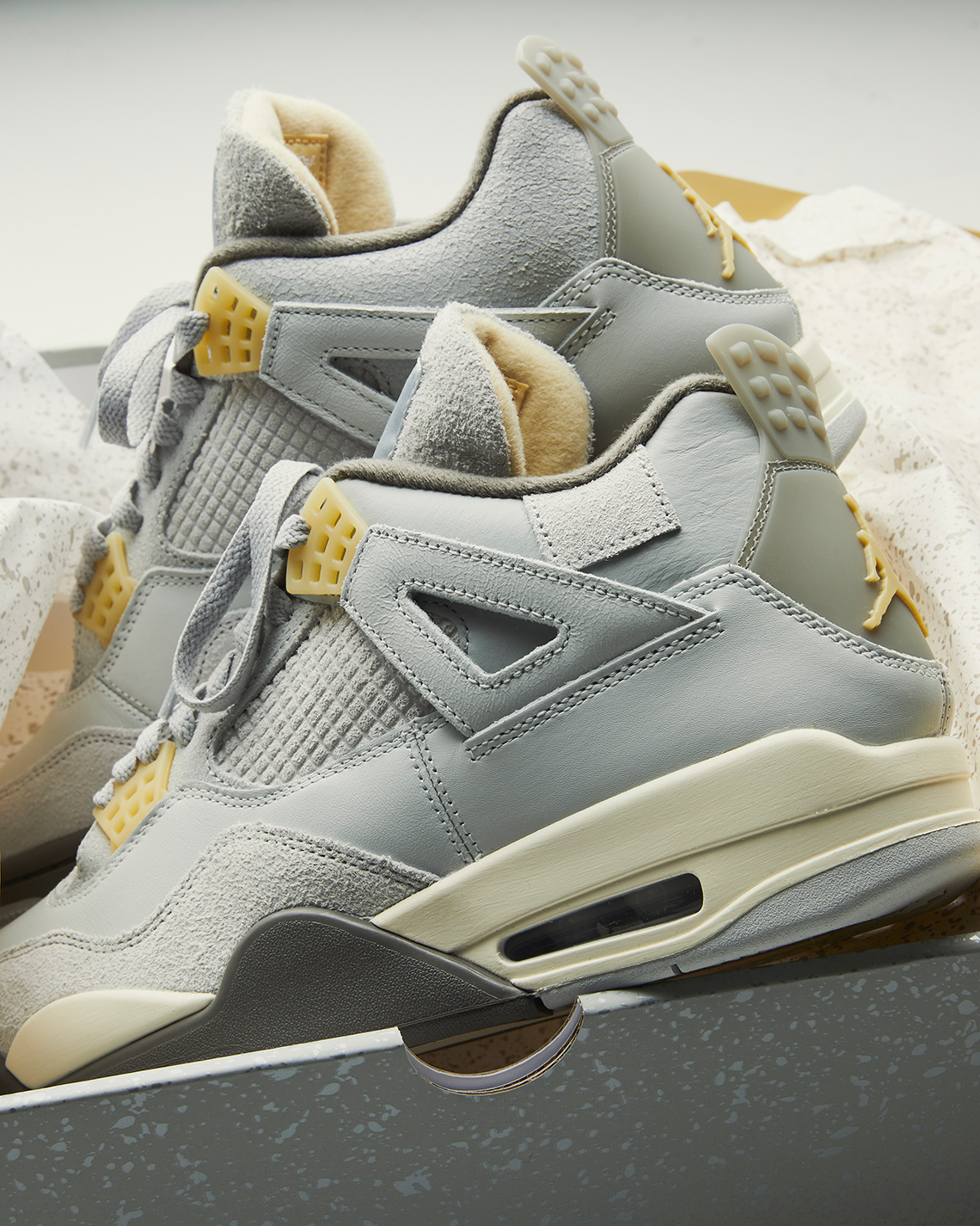 Air Jordan 4 Craft "Photon Dust" DV3742-021 | SneakerNews.com