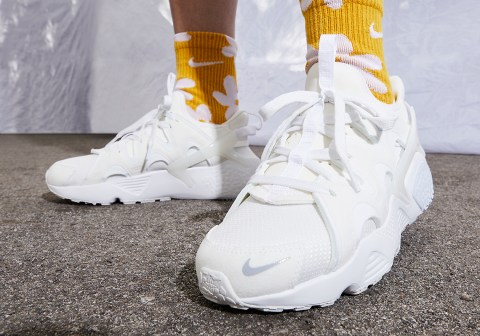 Nike Dunk High "Electric" FD0732-100 | SneakerNews.com