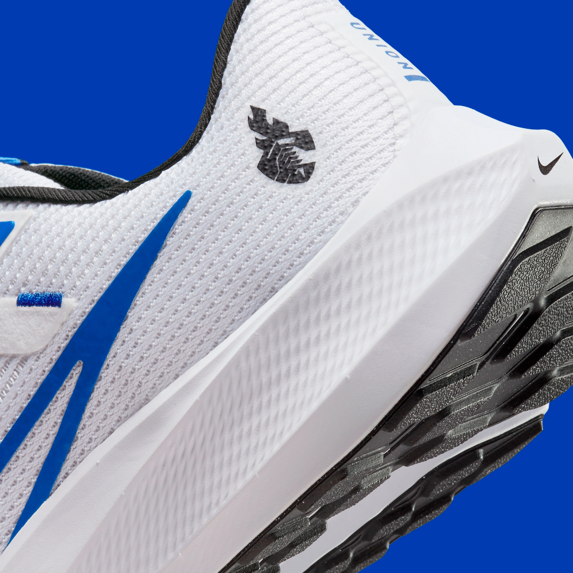Nike Zoom Pegasus 40 "Union Athletics Club" | SneakerNews.com