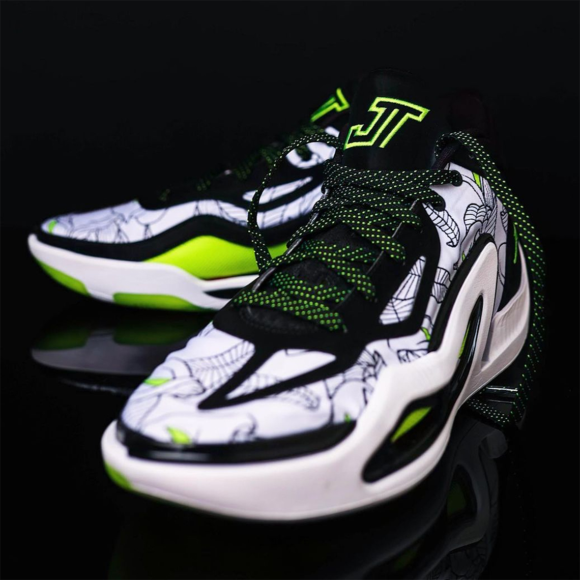 Jayson Tatum Jordan JT 1 "Mommas Boy" PE | SneakerNews.com