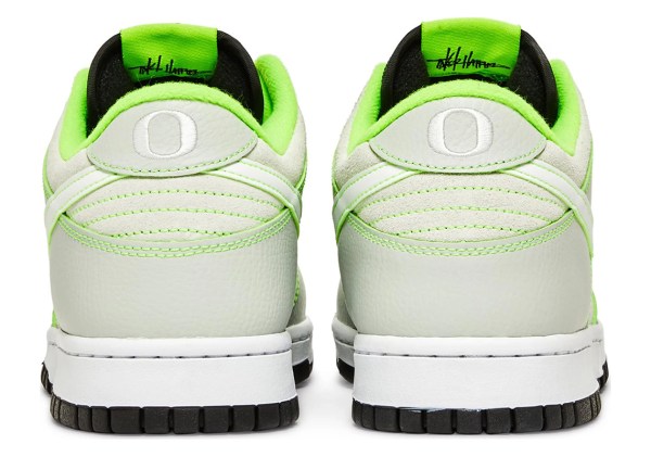Nike Dunk Low Oregon "Ducks Of A Feather" | SneakerNews.com