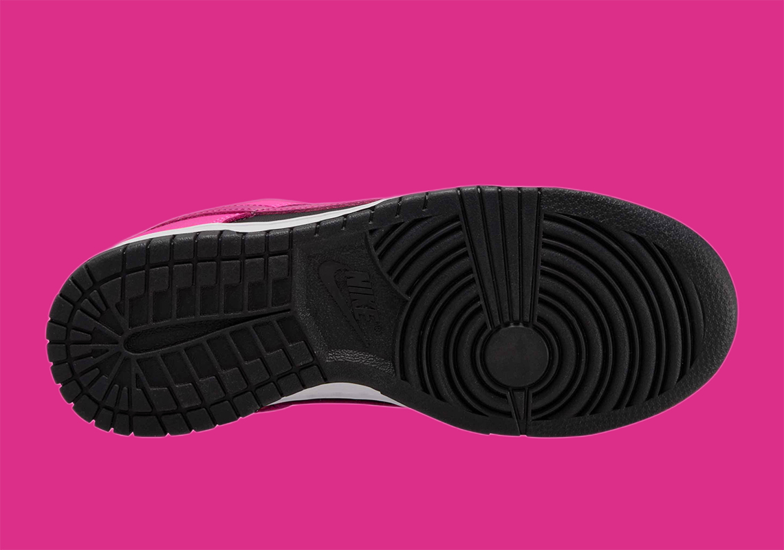 Nike Dunk Low WMNS Fireberry Black DD1503-604 | SneakerNews.com