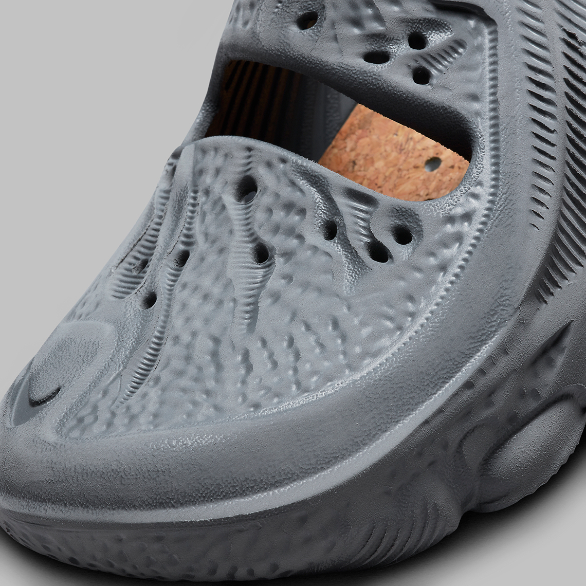 Nike ISPA Universal "Grey" Release Date | SneakerNews.com