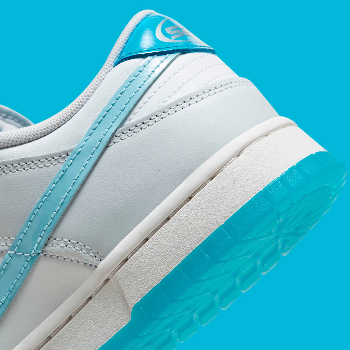 Nike Dunk Low "520" FN3433-141 Release Date | SneakerNews.com