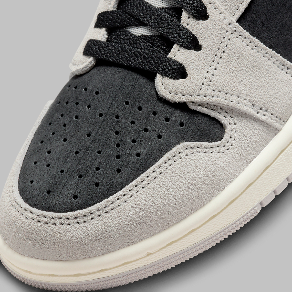 Air Jordan 1 Zoom CMFT 2 "Iron Ore/Black" | SneakerNews.com