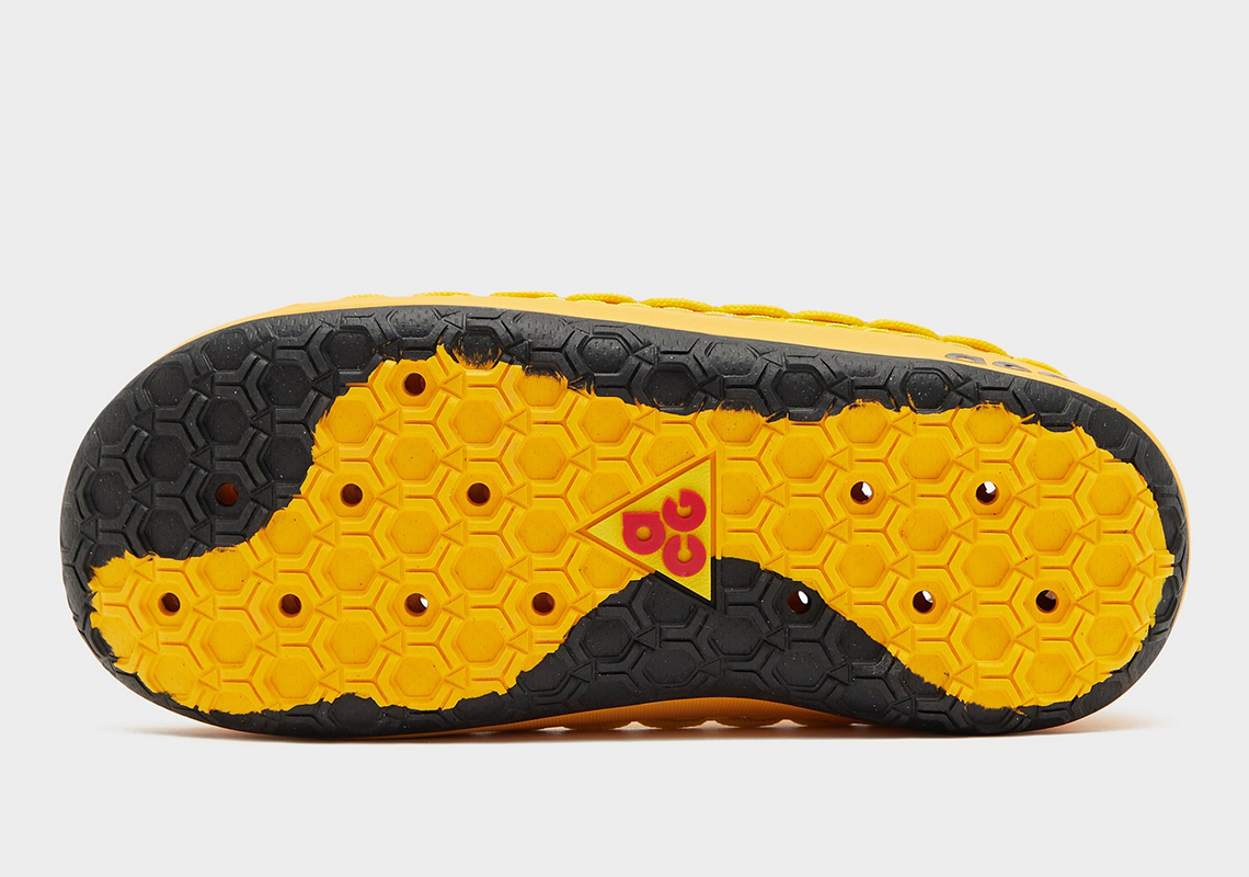 Nike ACG Watercat University Gold CZ0931-700 Release Info | SneakerNews.com
