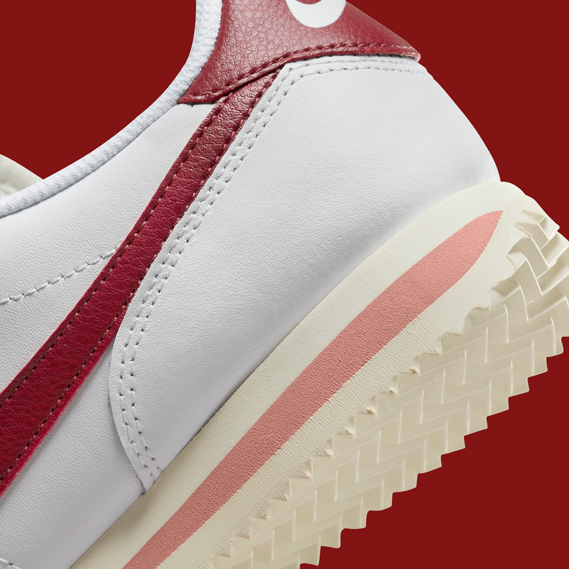 Nike Cortez "White/Red Stardust" DN1791-103 | SneakerNews.com