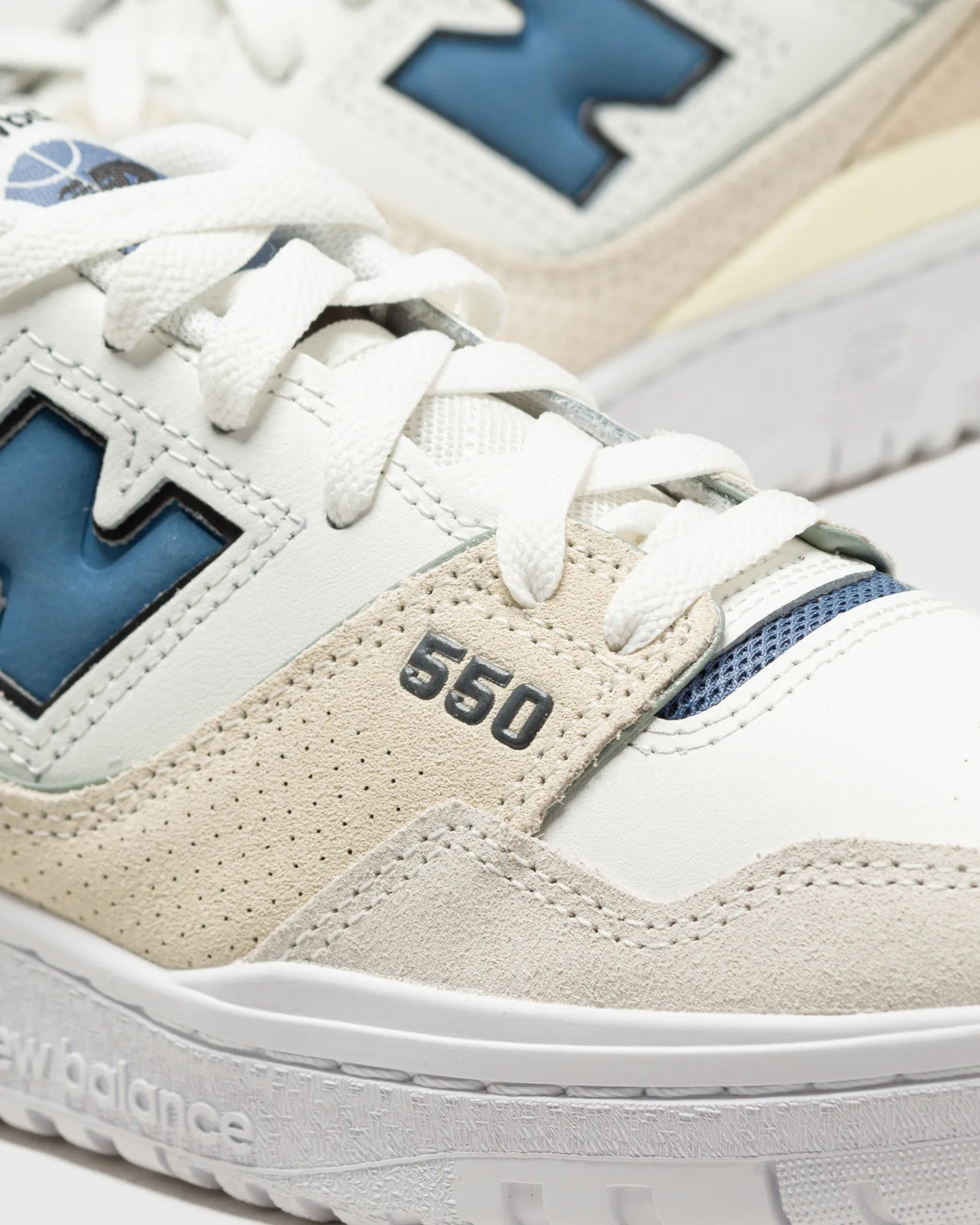 New Balance 550 "Sea Salt/Blue" BBW550SB | SneakerNews.com