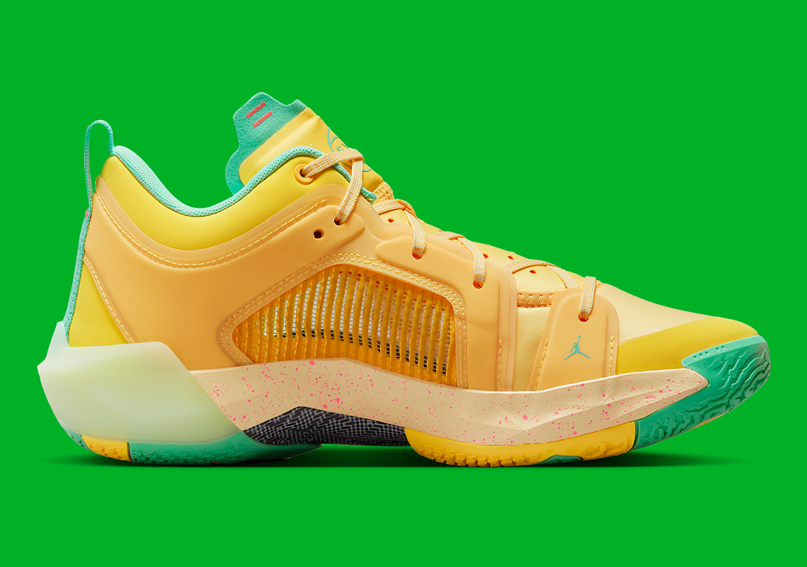 Air Jordan 37 Low "EYBL" DX5568-800 | SneakerNews.com