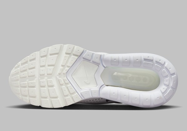 Nike Air Max Pulse "White/Chrome" FD6409-101 | SneakerNews.com