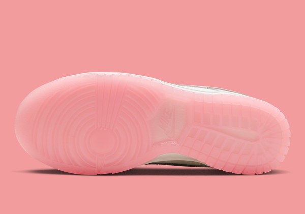 Nike Dunk Low Womens "520" FN3451-161 Release Date | SneakerNews.com