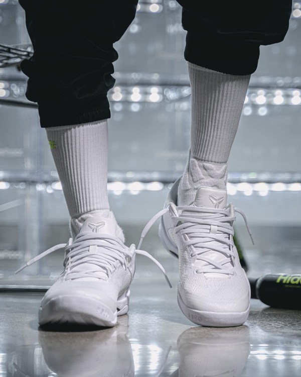 Nike Kobe 8 Protro "Triple White" FJ9364-100 | SneakerNews.com