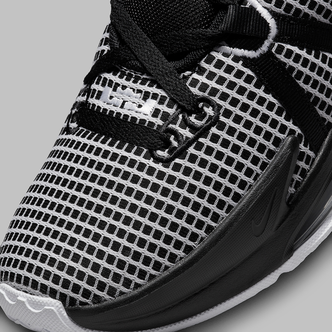 Nike LeBron Witness 7 "White/Black" DZ3299-001 | SneakerNews.com