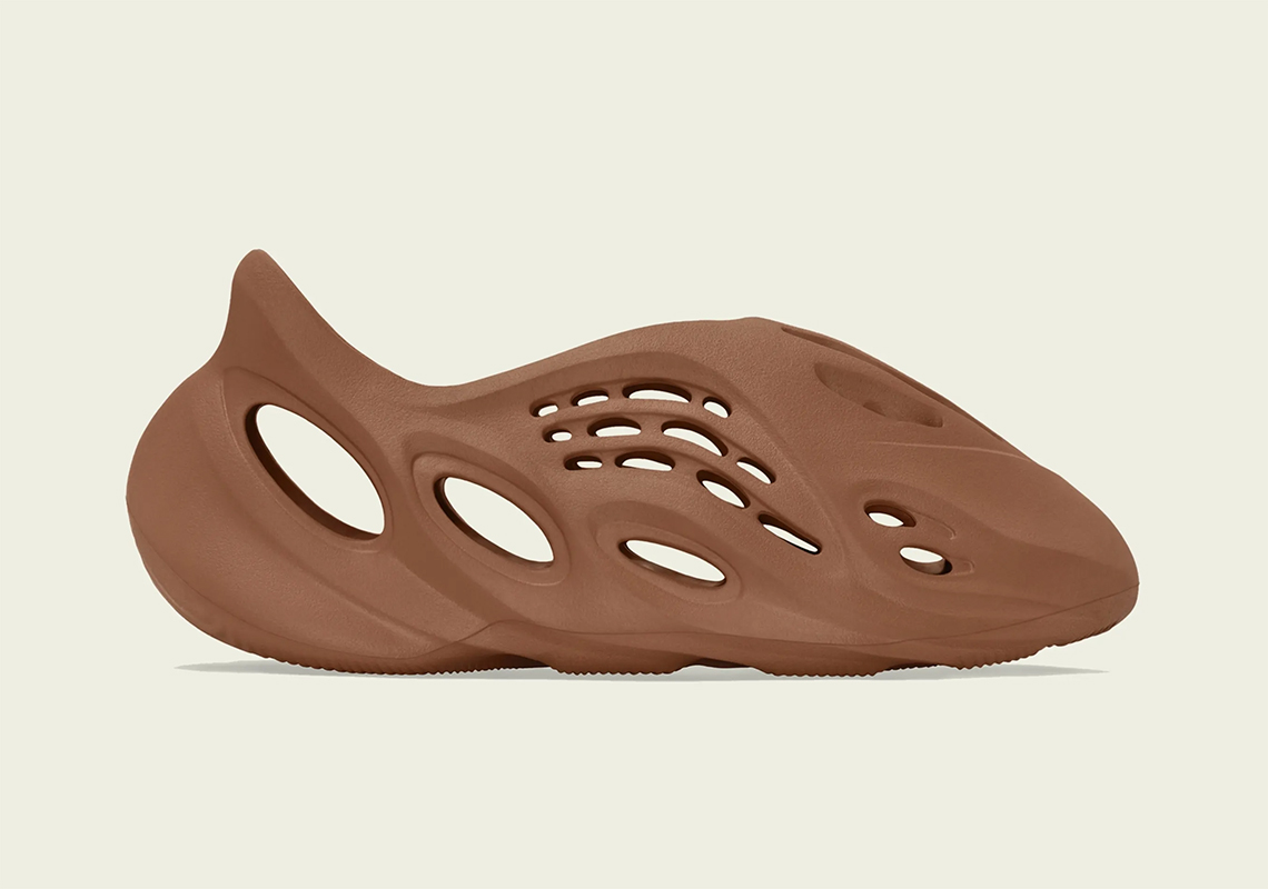 adidas Yeezy 2023 Release Date Info | SneakerNews.com