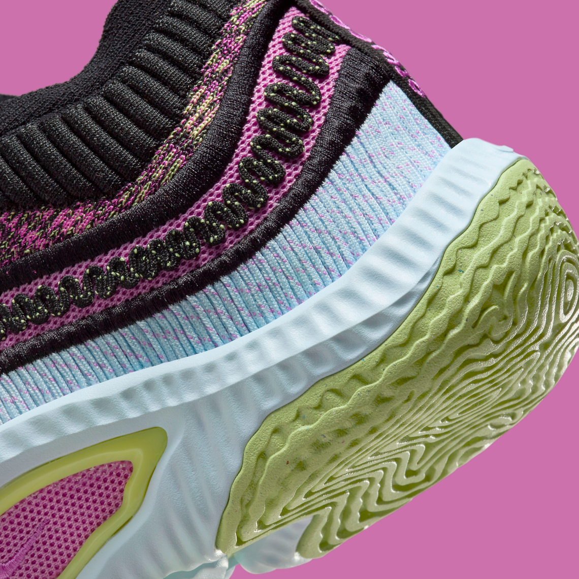 Nike Cosmic Unity 3 "Chaos" Release Date | SneakerNews.com