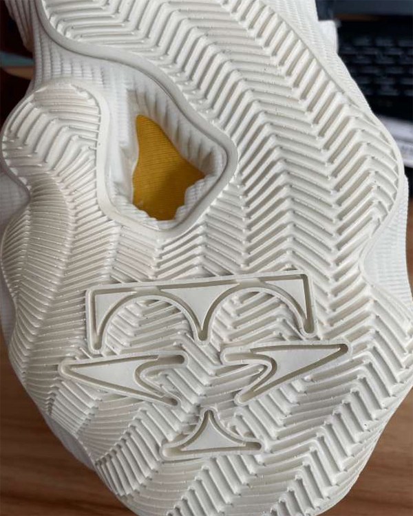 adidas Trae Young 3 First Look | SneakerNews.com