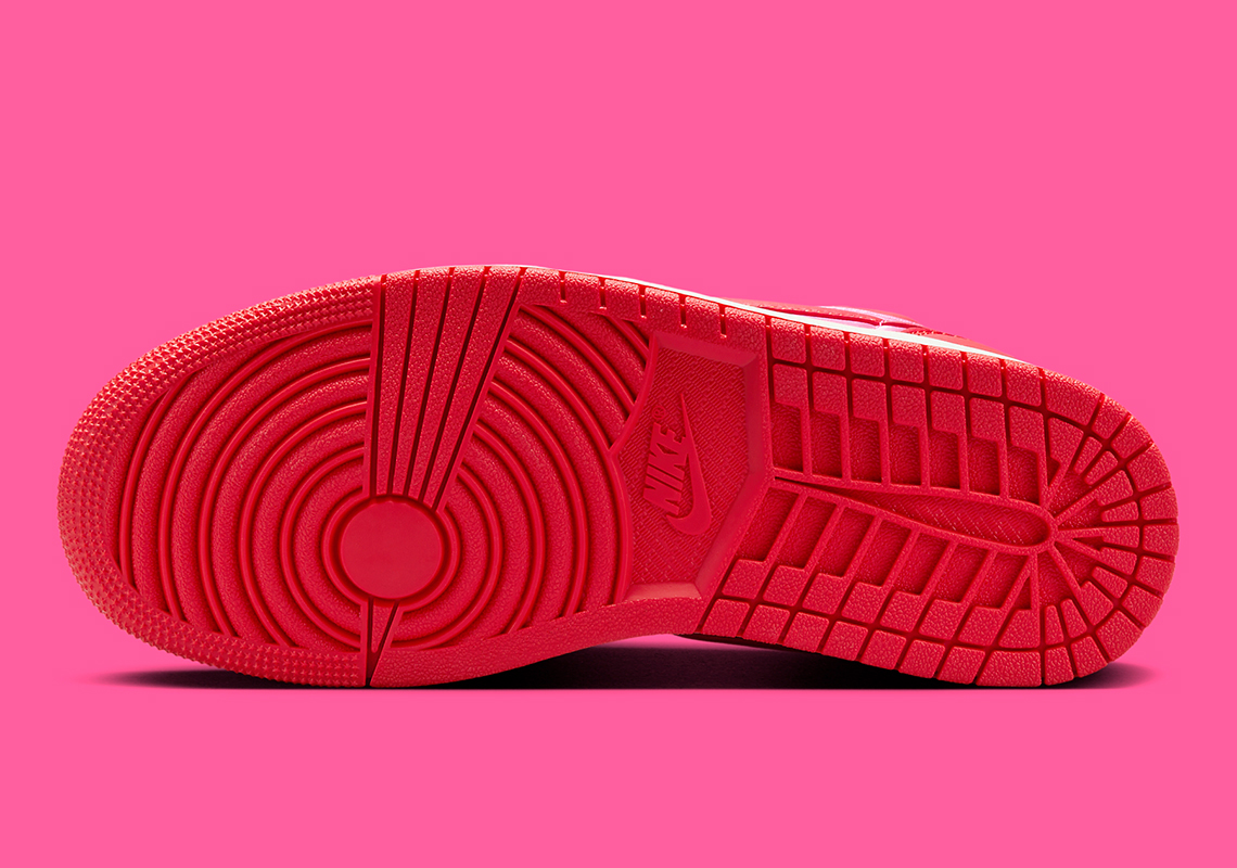 Air Jordan 1 Low SE WMNS "Pink Blast/Chile Red" FB9893-600 ...