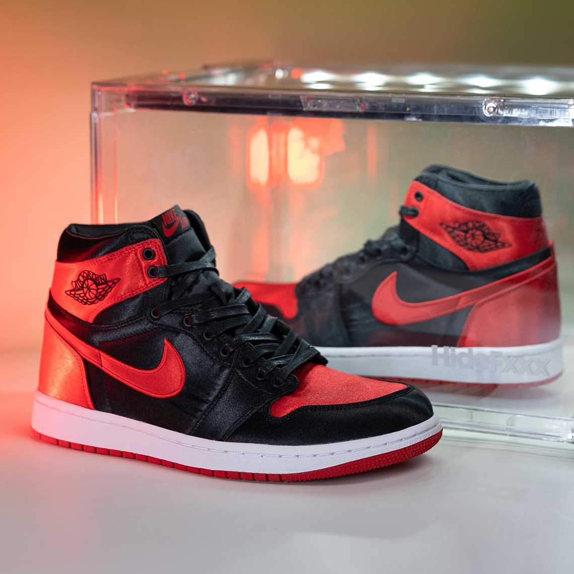 Air Jordan 1 "Satin Bred" (2023) FD4810-061 Release | SneakerNews.com