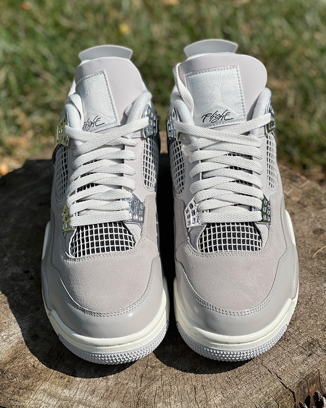 Air Jordan 4 Womens Frozen Moments AQ9129-001 | SneakerNews.com