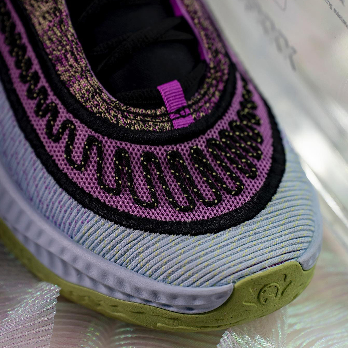 Nike Cosmic Unity 3 "Chaos" Release Date | SneakerNews.com