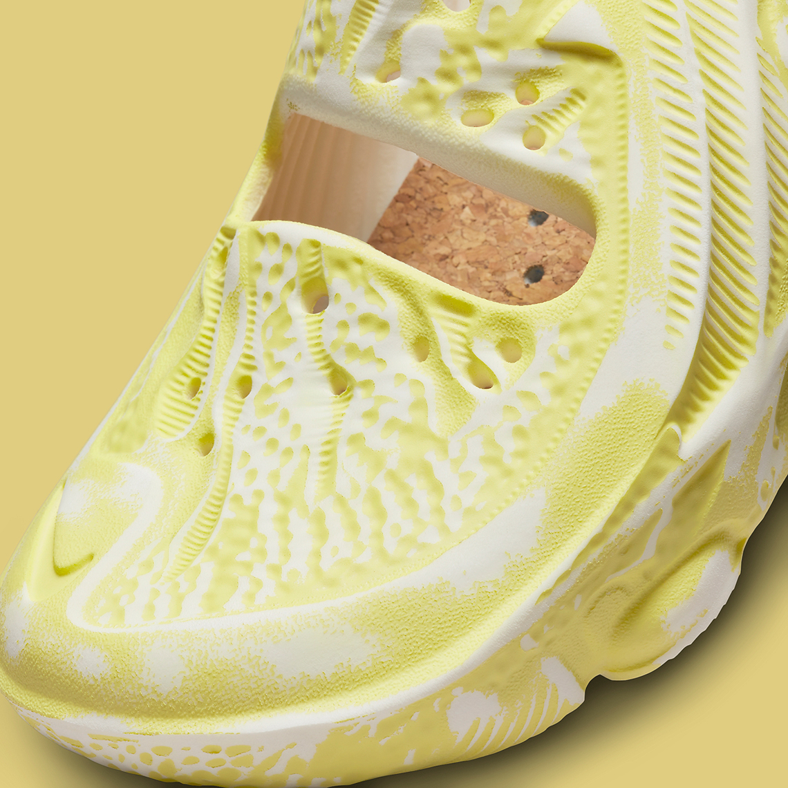 Nike ISPA Universal "Butter Yellow" DM0886-102 | SneakerNews.com