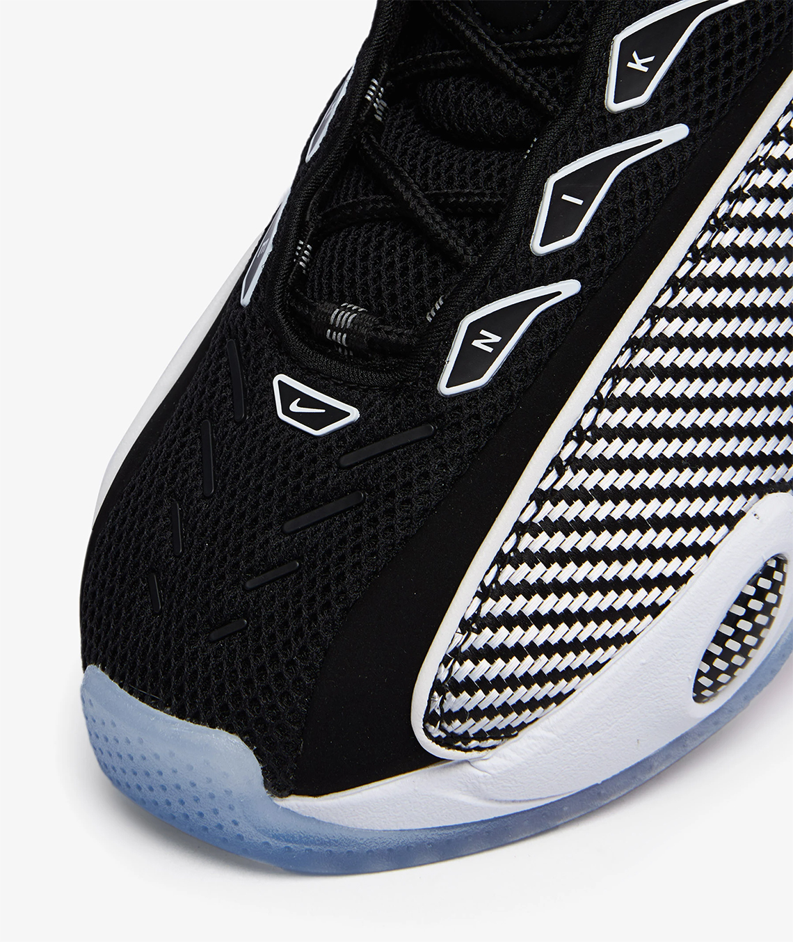 Nike NOCTA Glide Black White DM0879-001 | SneakerNews.com