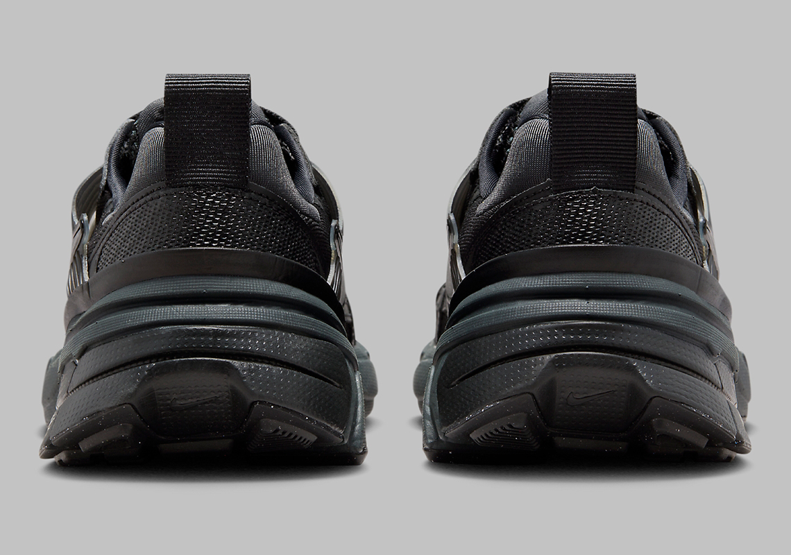 Nike Runtekk "Black" FD0736-001 Release Date | SneakerNews.com