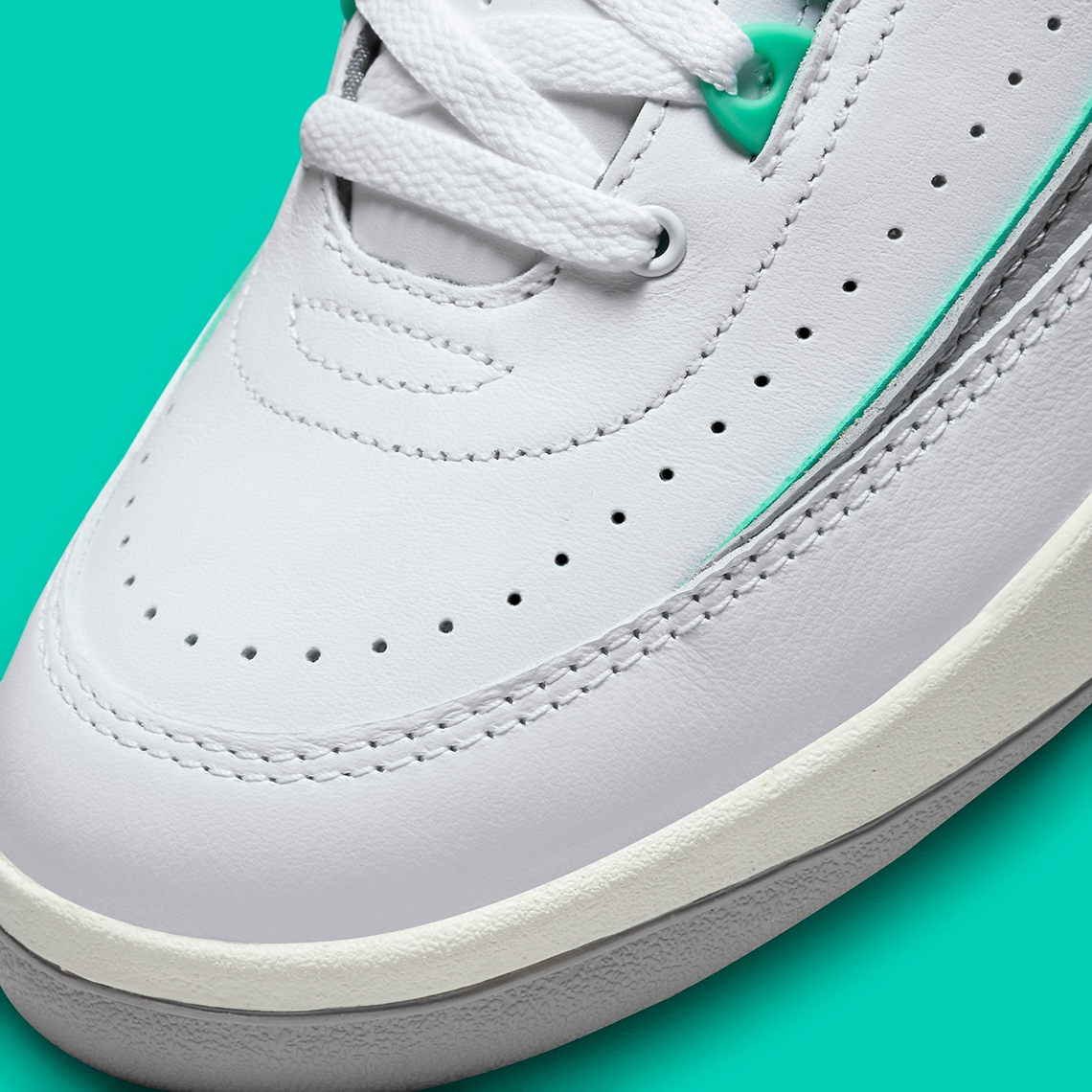 Air Jordan 2 "Crystal Mint" FN6755-100 | SneakerNews.com