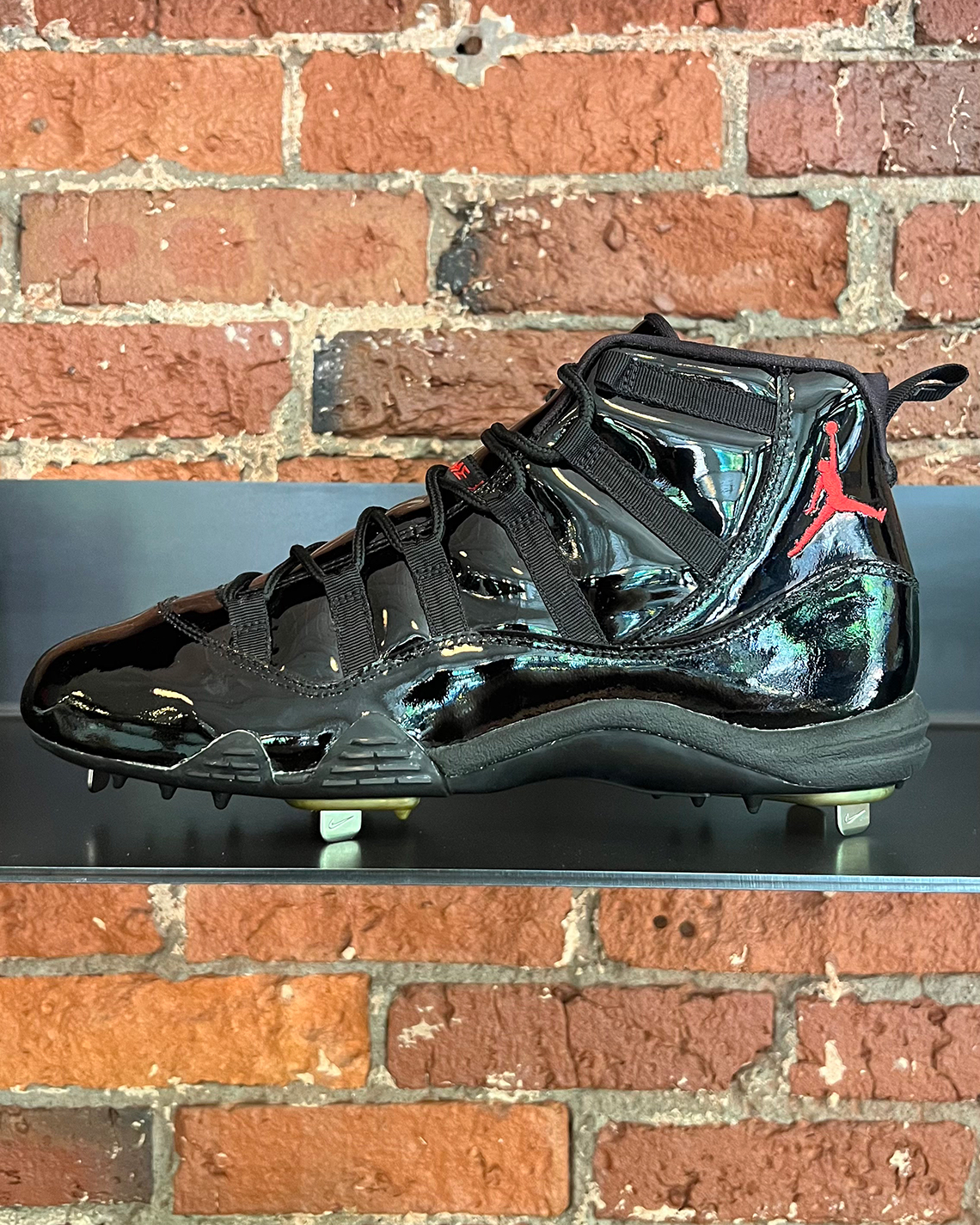 Hometown Seattle Baseball Cleats PE Collection Display | SneakerNews.com