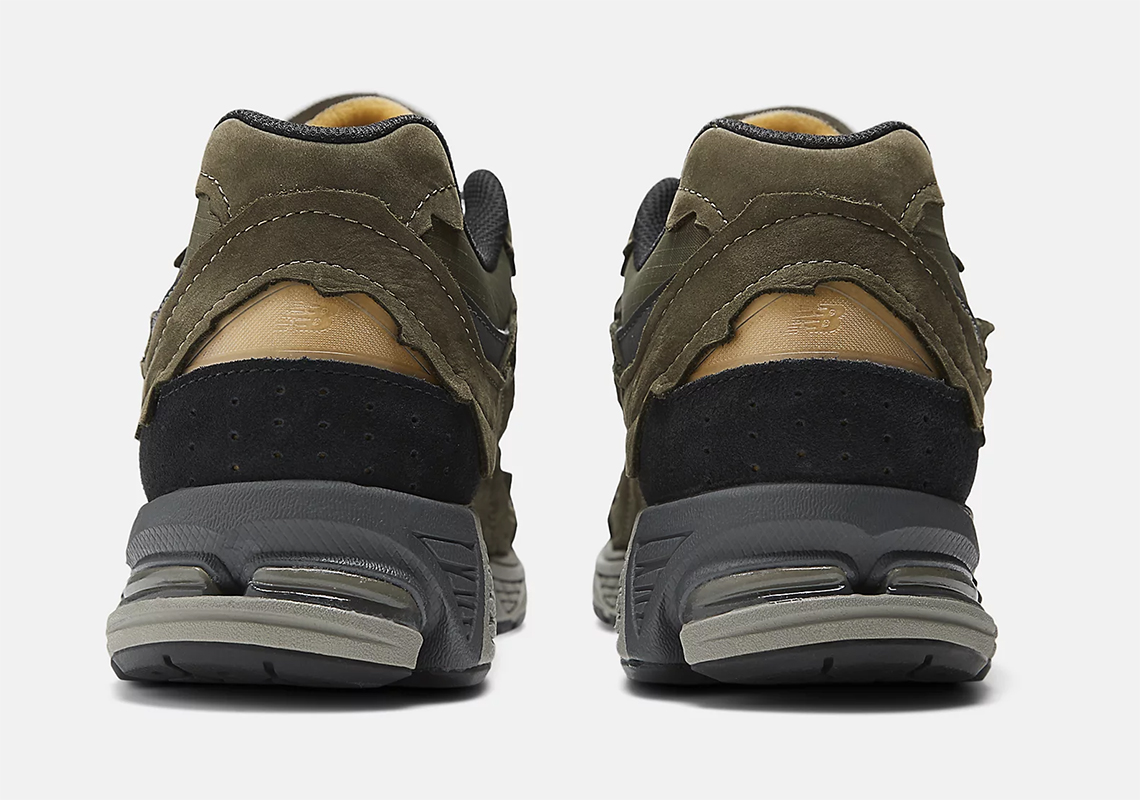 New Balance 2002R Protection Pack Ripstop Nylon | SneakerNews.com