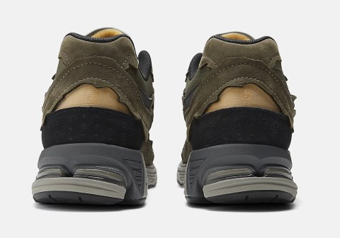New Balance 2002R Protection Pack Ripstop Nylon | SneakerNews.com