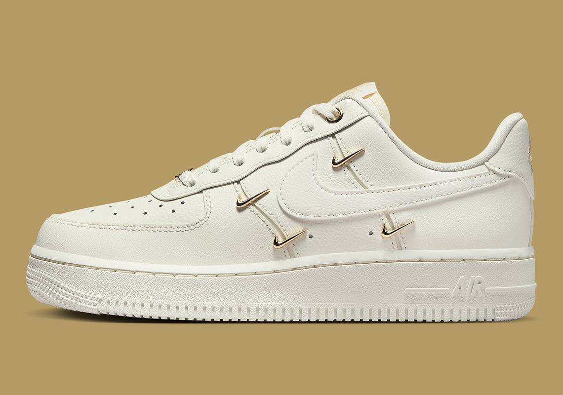 Nike Air Force 1 Low Sail Metallic Gold FV3654-111 | SneakerNews.com
