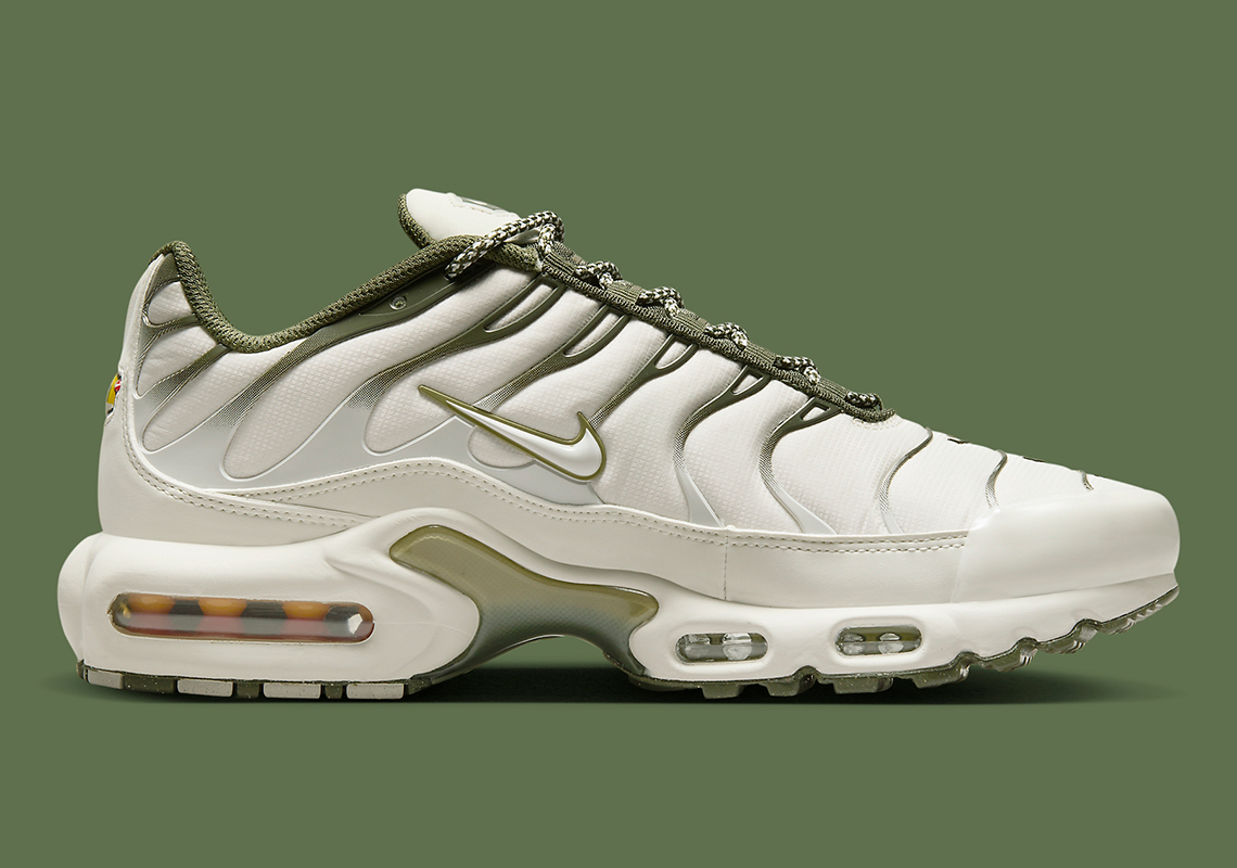 Nike Air Max Plus "Light Bone/Olive" FB9722-001 | SneakerNews.com