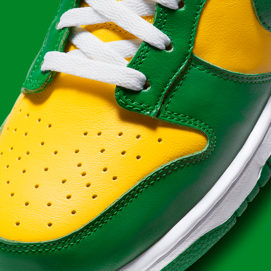 Nike Dunk Low co.jp "Brazil" SneakerNews.com