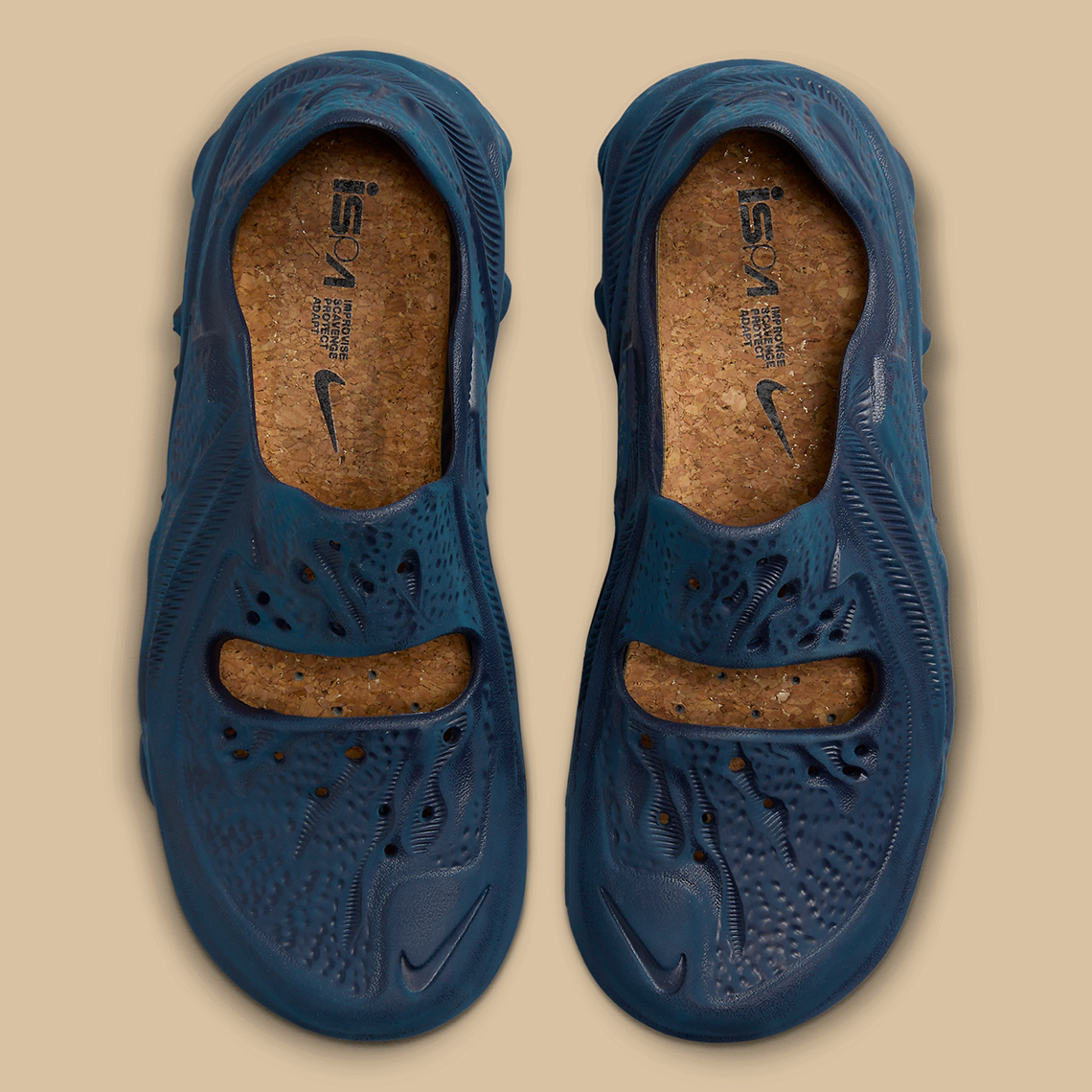 Nike ISPA Universal Blue DM0886-400 | SneakerNews.com