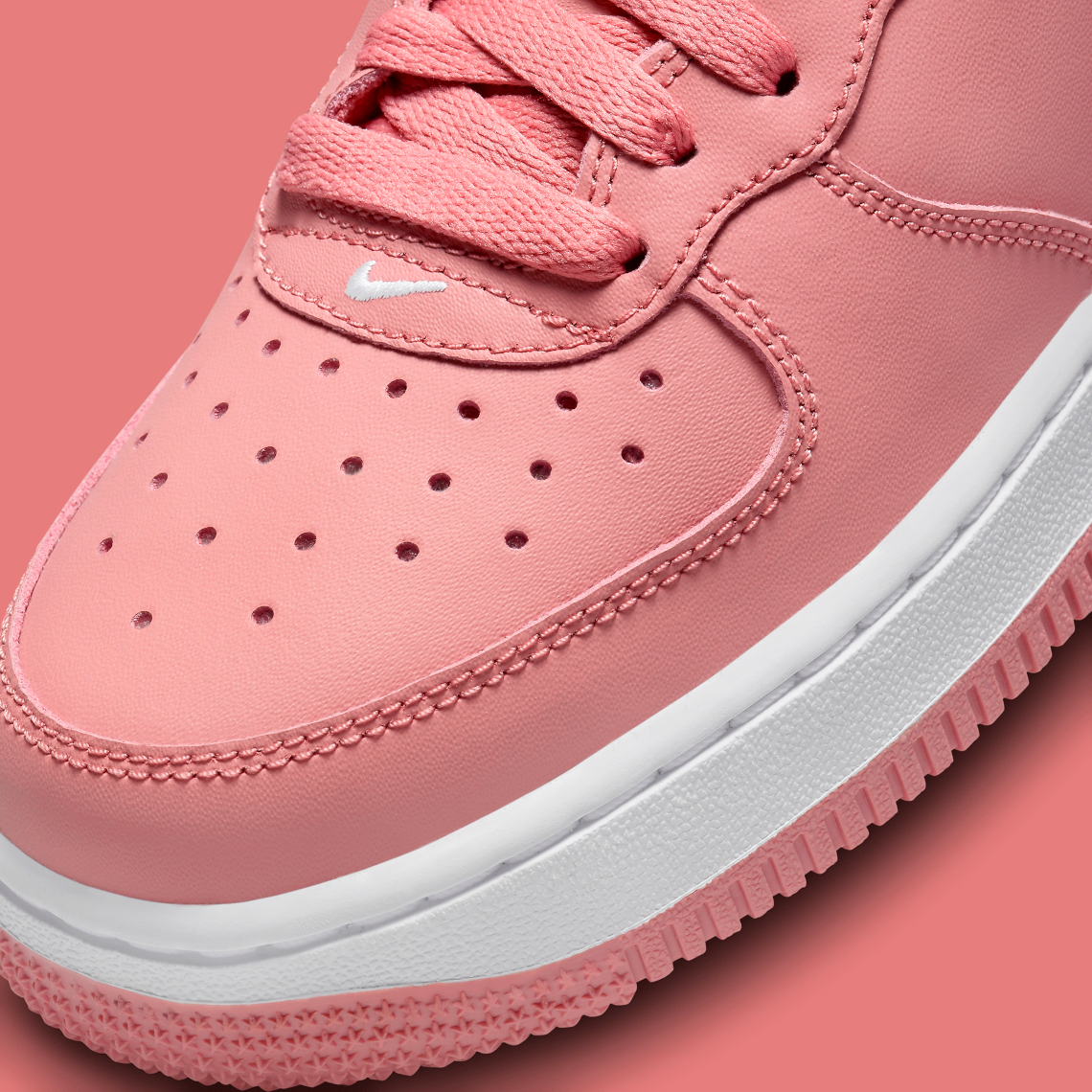 Kid's Nike Air Force 1 Mid "Red Stardust" DH2933-600 | Sneaker News