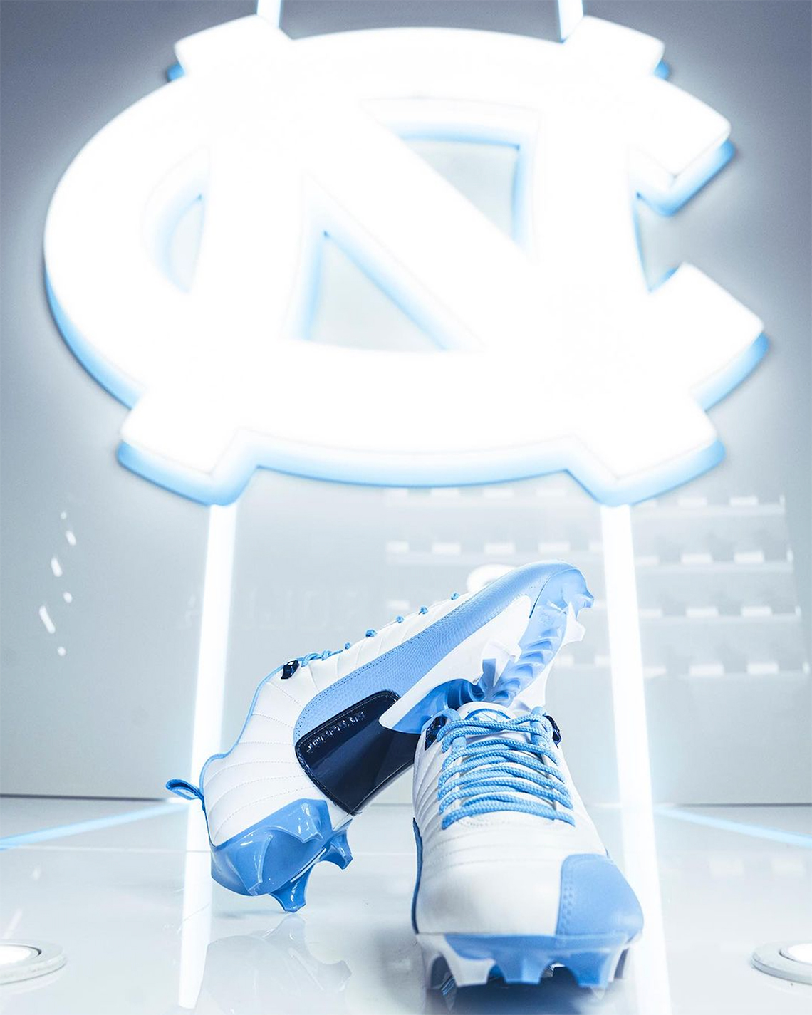 Air Jordan 12 "UNC Tar Heels" Football PE Cleats | SneakerNews.com