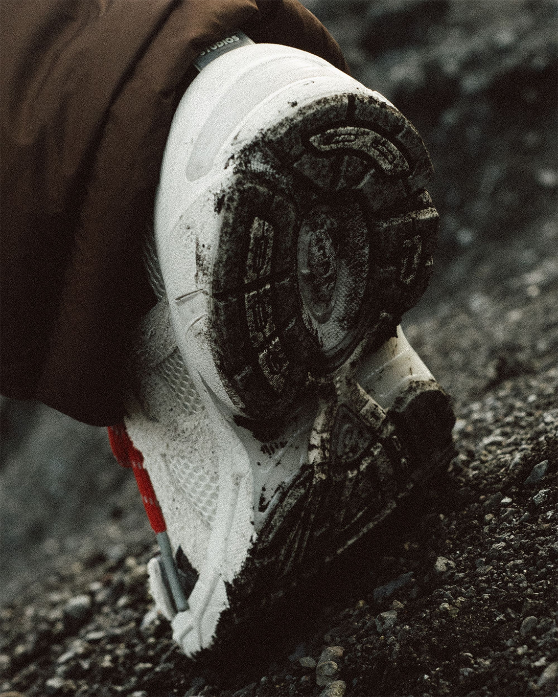 HAL STUDIOS x ASICS GEL-1130 "Birch" 1201A982-200 | SneakerNews.com