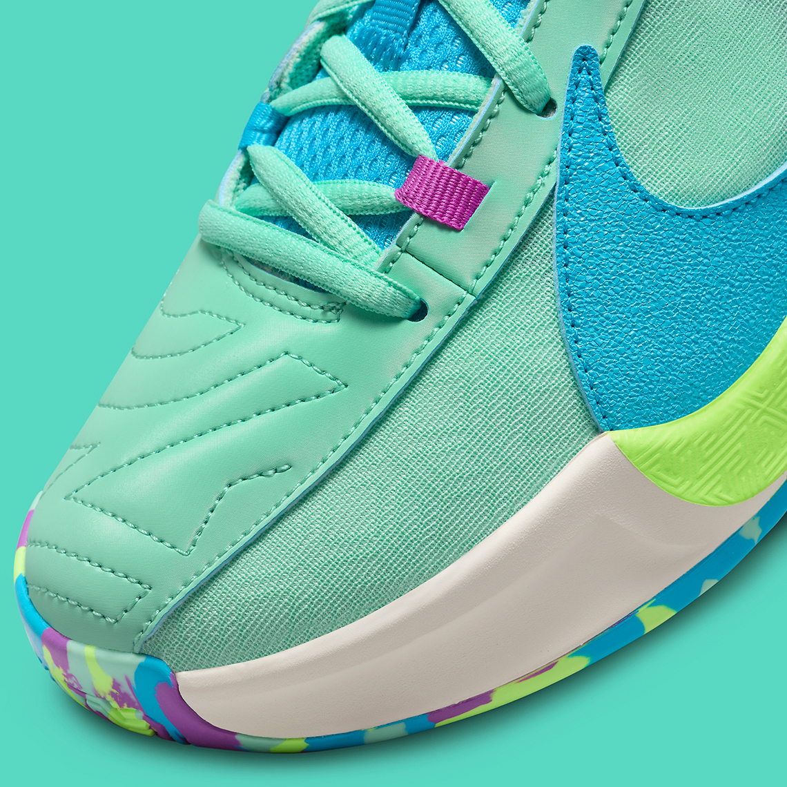 Nike Zoom Freak 5 GS "Mint/Aqua" DZ4486-300 | SneakerNews.com