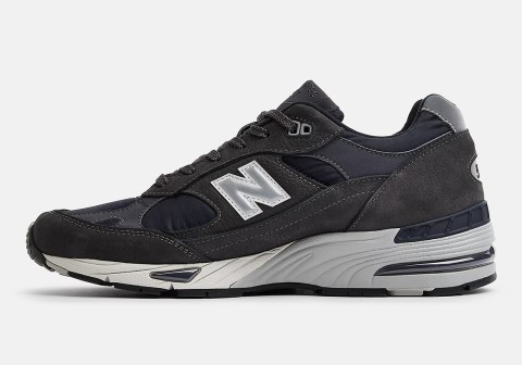 New Balance 991 "Dark Grey" M991DGG | SneakerNews.com