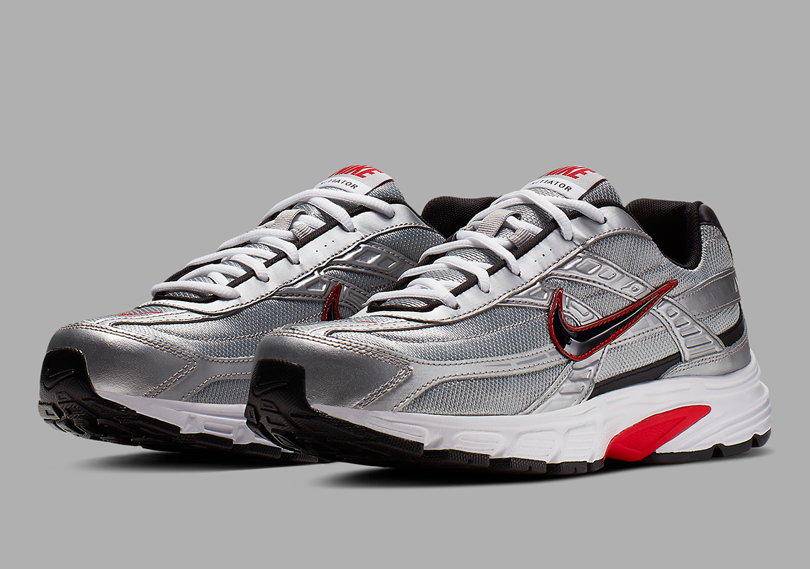 Nike Initiator Metallic Silver White Black 394055-001 | SneakerNews.com