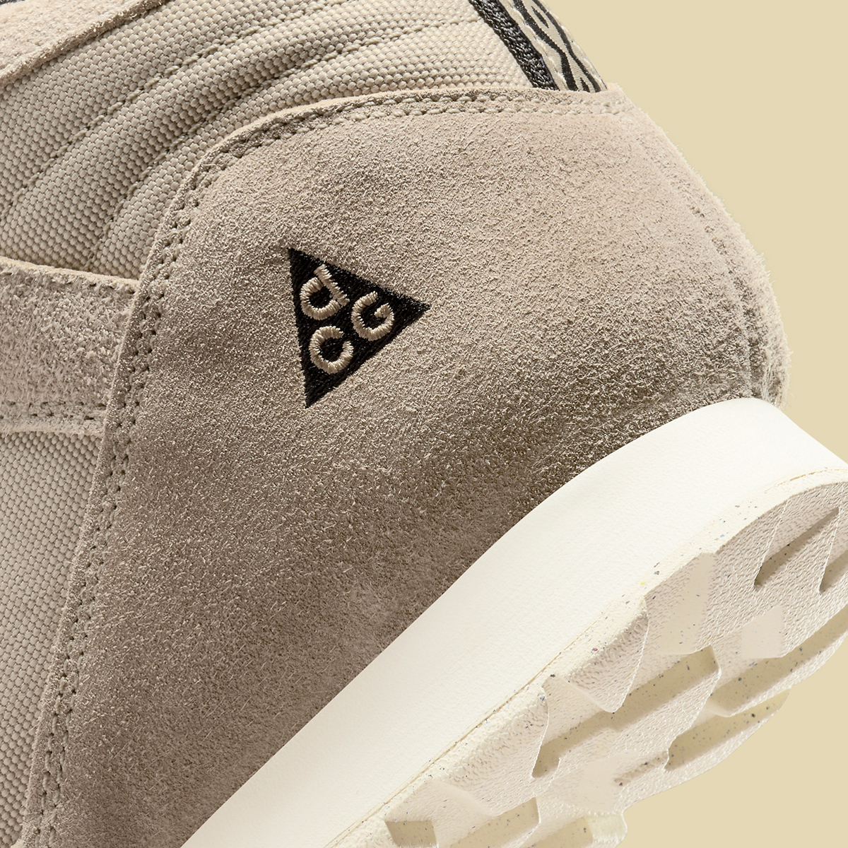 Nike ACG Torre Mid 2023 Retro | SneakerNews.com