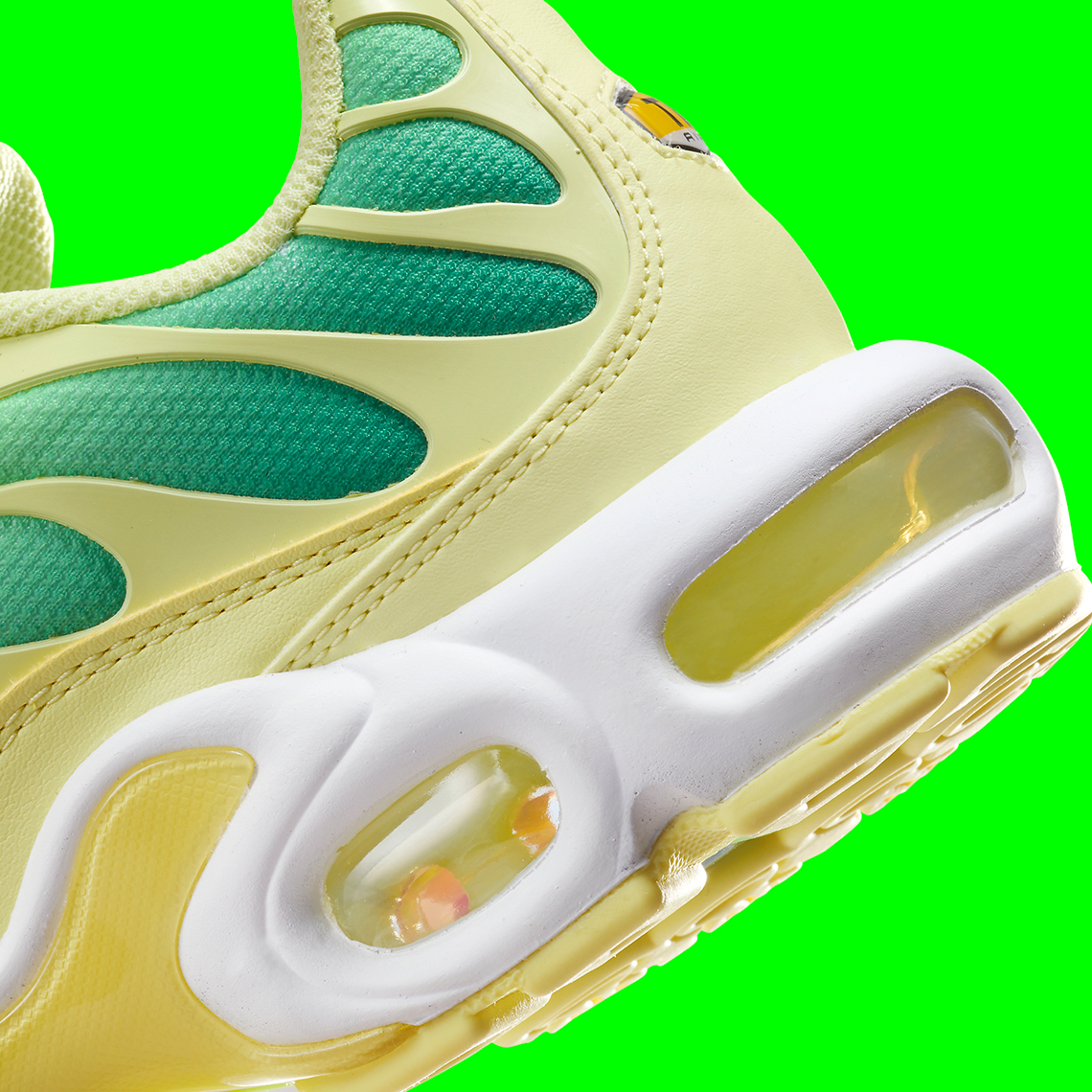 Nike Air Max Plus Lemon Lime DZ3670-300 | SneakerNews.com